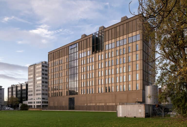HRH The Princess Royal opens new MRC LMS building - White City ...